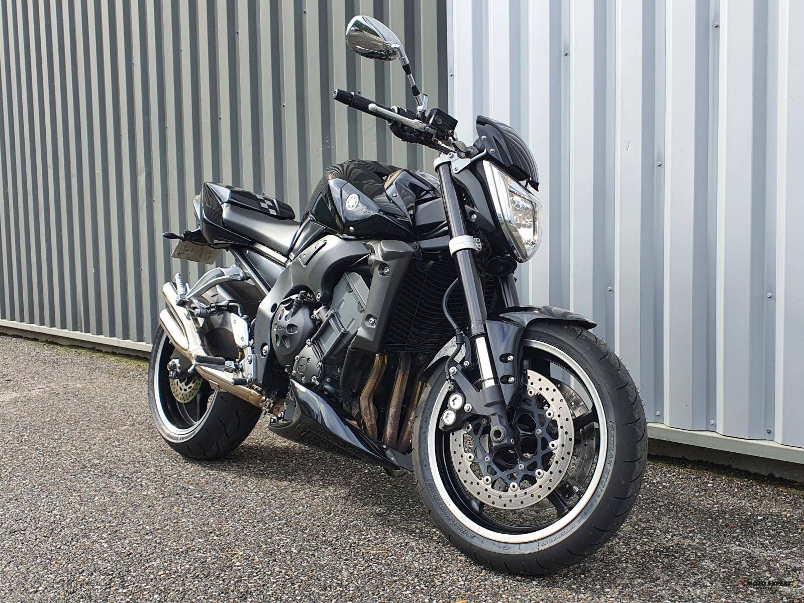 Moto YAMAHA FZ1 1000 N 1000cm3 2006 40184Km Ref:73MXP0239005