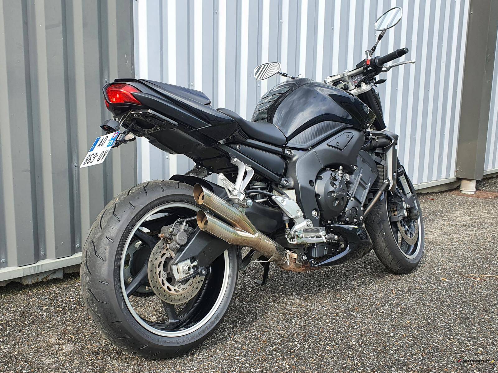 Moto YAMAHA FZ1 1000 N 1000cm3 2006 40184Km Ref:73MXP0239005